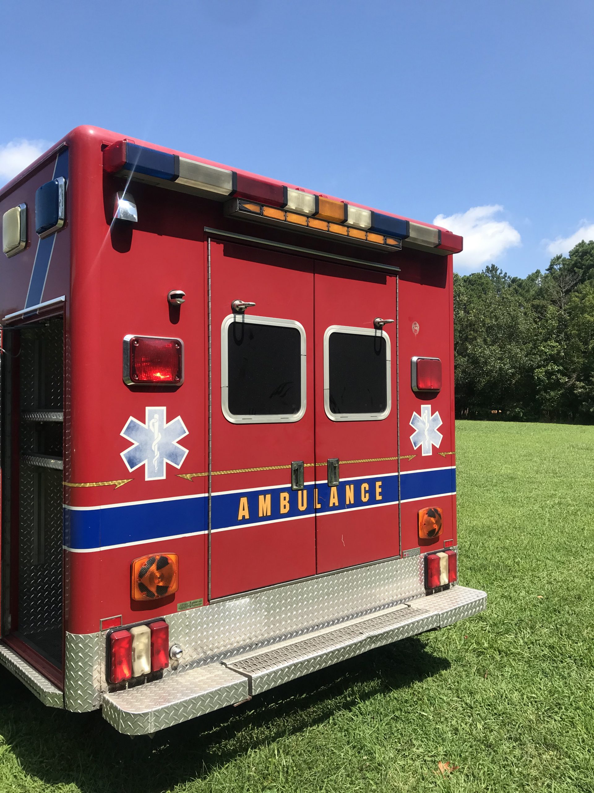 Rigs for Sale – AmbulanceCamper.com